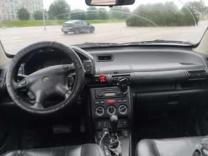 Zils Land Rover Freelander 2003 Šauļi, ar dzinēja tilpumu 1.95 L un nobraukumu 297 tūkst. km par 1100 €, foto 12 vietnē AUTOMOTO.COM.LV