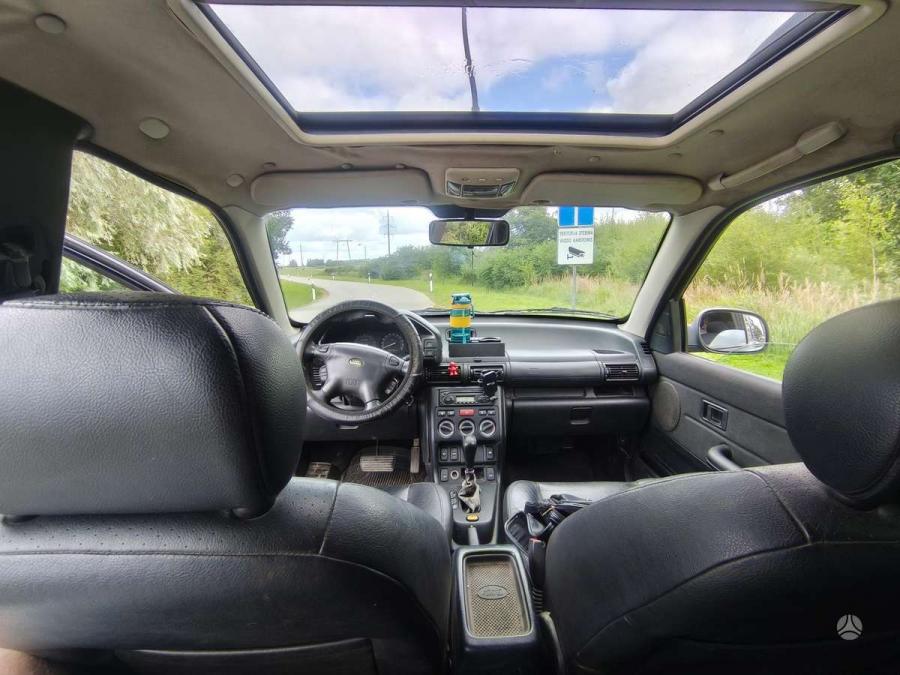 Zils Land Rover Freelander 2003 Šauļi, ar dzinēja tilpumu 2.00 L un nobraukumu 296 tūkst. km par 850 €, foto 10 vietnē AUTOMOTO.COM.LV