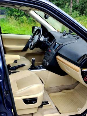 Zils Land Rover Freelander 2007 Viļņa, ar dzinēja tilpumu 2.20 L un nobraukumu 183 tūkst. km par 3300 €, foto 14 vietnē AUTOMOTO.COM.LV