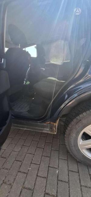 Blue Land Rover Freelander 2007 in Vilnius, with an engine capacity of 2.18 L and mileage of 264 thousand km for 3333 €, photo 7 on AUTOMOTO.COM.LV