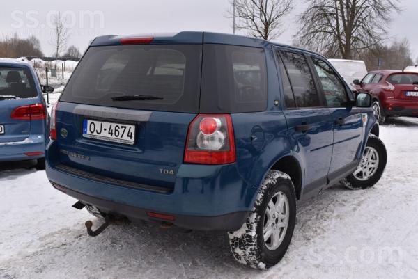 Blue Land Rover Freelander 2008 in Kuldiga, with an engine capacity of 2.20 L and mileage of 0 thousand km for 5990 €, photo 2 on AUTOMOTO.COM.LV