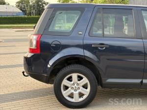 Blue Land Rover Freelander 2008 in Riga, with an engine capacity of 2.20 L and mileage of 159 thousand km for 2950 €, photo 9 on AUTOMOTO.COM.LV