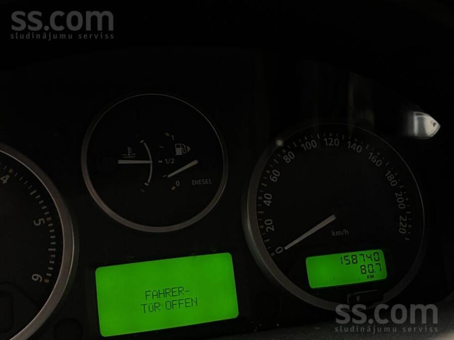 Blue Land Rover Freelander 2008 in Riga, with an engine capacity of 2.20 L and mileage of 159 thousand km for 2950 €, photo 15 on AUTOMOTO.COM.LV