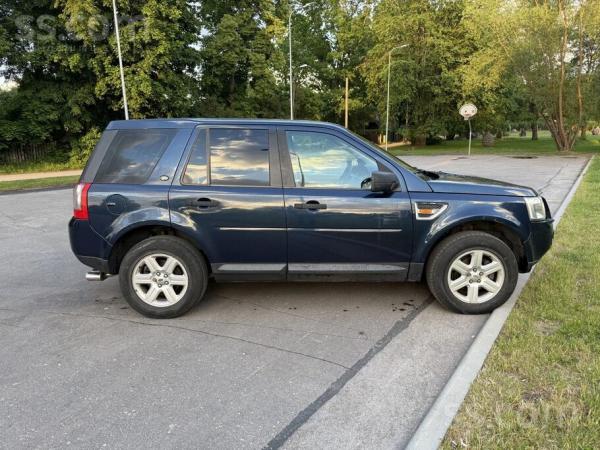 Zils Land Rover Freelander 2008 Rīga, ar dzinēja tilpumu 2.20 L un nobraukumu 308 tūkst. km par 4195 €, foto 5 vietnē AUTOMOTO.COM.LV