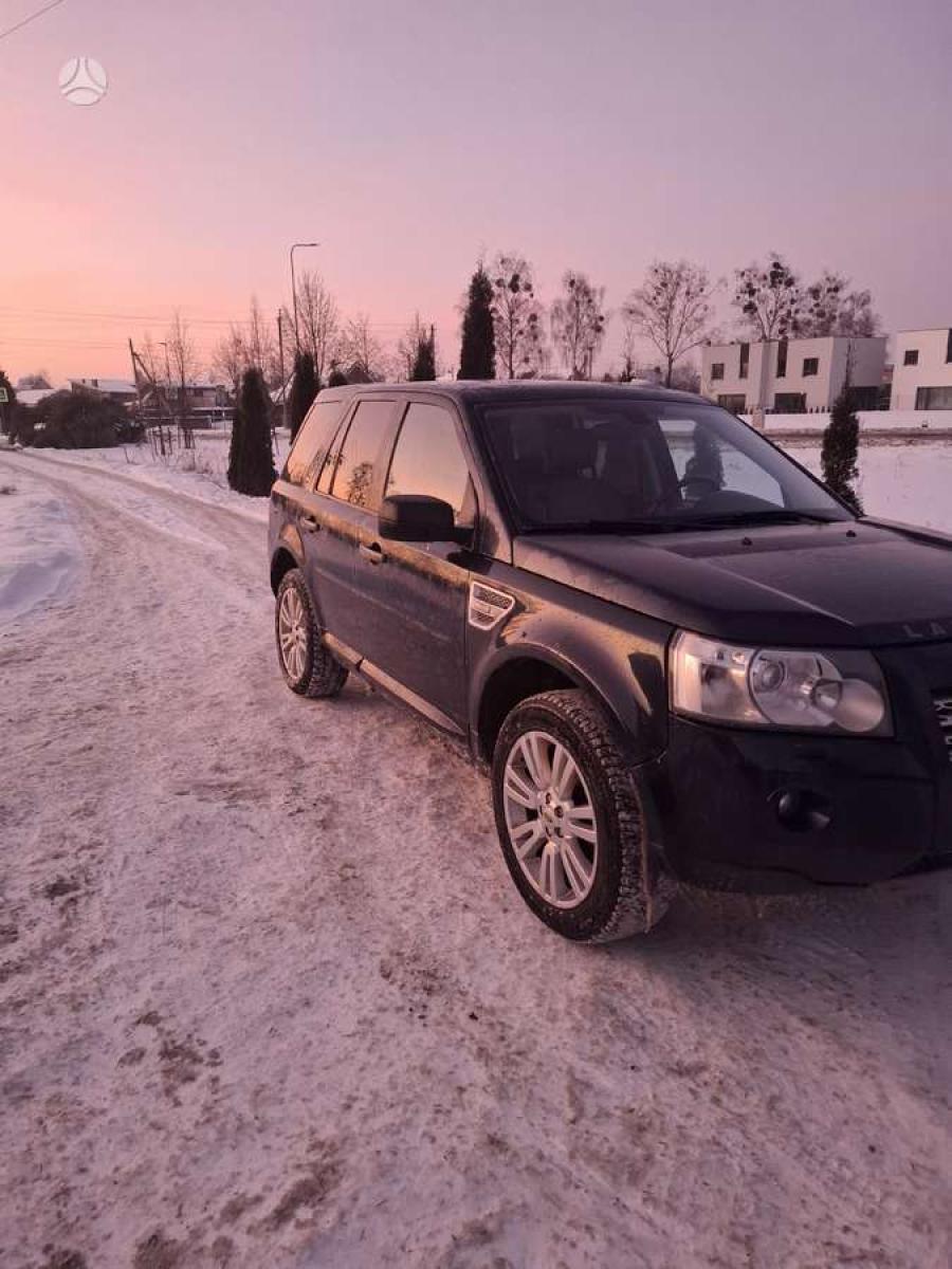 Zils Land Rover Freelander 2009 Kauņa, ar dzinēja tilpumu 3.20 L un nobraukumu 363 tūkst. km par 4500 €, foto 2 vietnē AUTOMOTO.COM.LV
