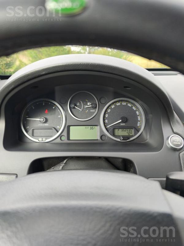 Brūns Land Rover Freelander 2007 Preiļi, ar dzinēja tilpumu 2.20 L un nobraukumu 353 tūkst. km par 4700 €, foto 8 vietnē AUTOMOTO.COM.LV