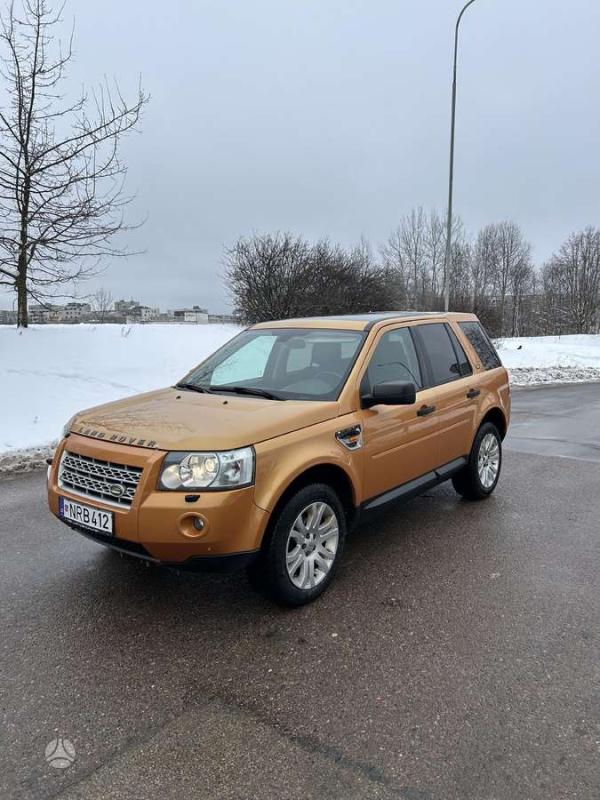 Brown Land Rover Freelander 2008 in Vilnius, with an engine capacity of 2.18 L and mileage of 304 thousand km for 2800 €, photo 1 on AUTOMOTO.COM.LV