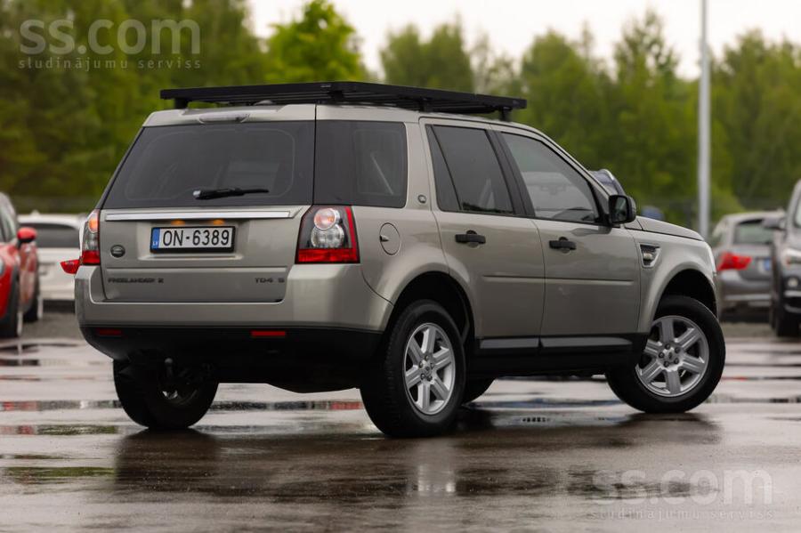 Brūns Land Rover Freelander 2012 Jelgava, ar dzinēja tilpumu 2.20 L un nobraukumu 0 tūkst. km par 6950 €, foto 4 vietnē AUTOMOTO.COM.LV