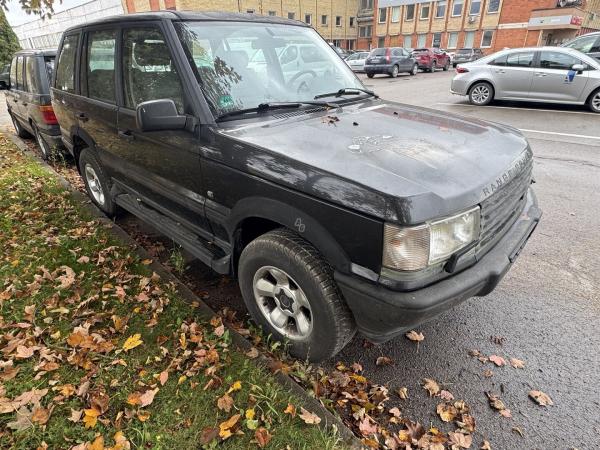 Land Rover Freelander 1998 Šauļi, ar dzinēja tilpumu 4.60 L un nobraukumu 250 tūkst. km par 3200 €, foto 11 vietnē AUTOMOTO.COM.LV