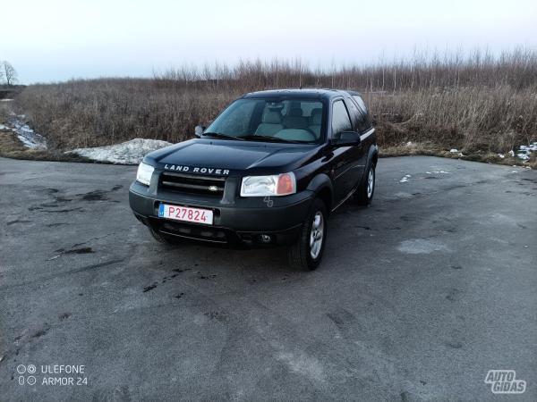 Land Rover Freelander 2000 Viļņa, ar dzinēja tilpumu 2.00 L un nobraukumu 263 tūkst. km par 800 €, foto 1 vietnē AUTOMOTO.COM.LV