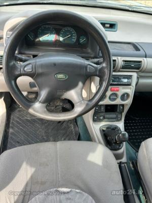 Land Rover Freelander 2000 Tallina, ar dzinēja tilpumu 1.80 L un nobraukumu 279 tūkst. km par 950 €, foto 9 vietnē AUTOMOTO.COM.LV