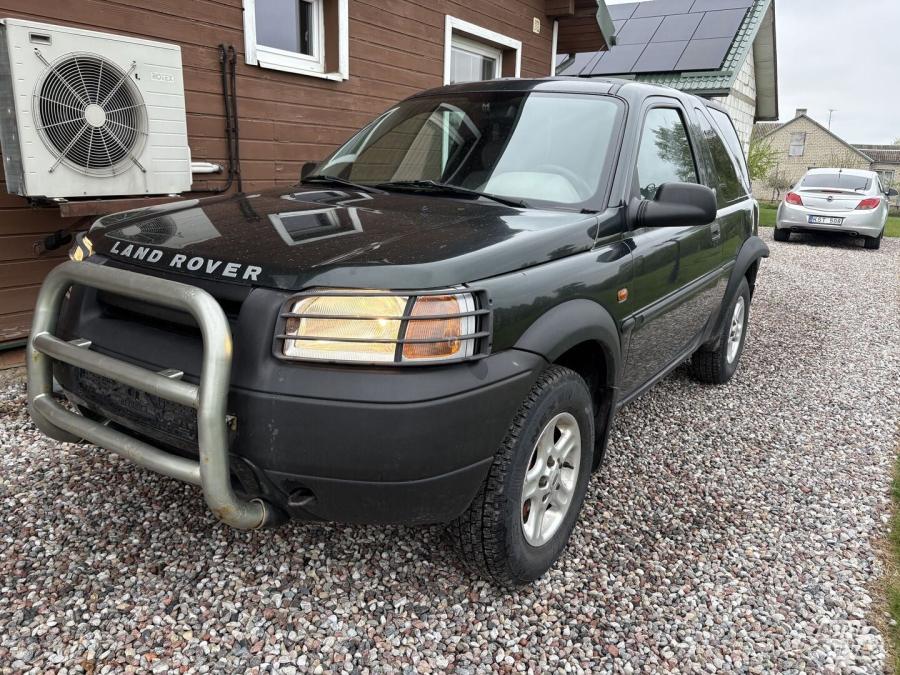 Land Rover Freelander 2000 in Vilnius, with an engine capacity of 2.00 L and mileage of 324 thousand km for 950 €, photo 4 on AUTOMOTO.COM.LV