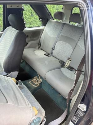 Land Rover Freelander 2000 Marijampole, ar dzinēja tilpumu 2.00 L un nobraukumu 321 tūkst. km par 2000 €, foto 11 vietnē AUTOMOTO.COM.LV
