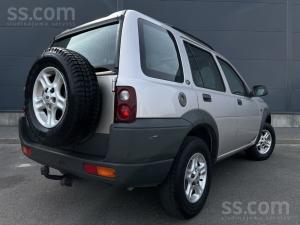 Land Rover Freelander 2000 in Riga, with an engine capacity of 1.80 L and mileage of 233 thousand km for 2400 €, photo 5 on AUTOMOTO.COM.LV