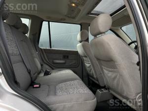 Land Rover Freelander 2000 in Riga, with an engine capacity of 1.80 L and mileage of 233 thousand km for 2400 €, photo 8 on AUTOMOTO.COM.LV