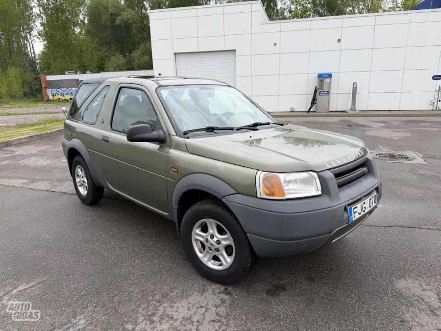Land Rover Freelander 2000 Panevēža, ar dzinēja tilpumu 1.80 L un nobraukumu 150 tūkst. km par 2500 €, foto 3 vietnē AUTOMOTO.COM.LV