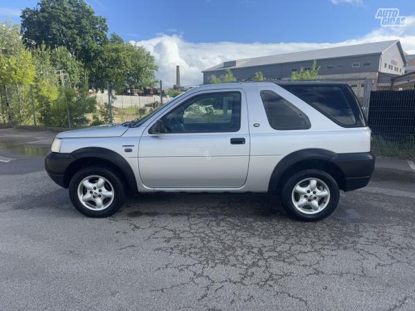 Land Rover Freelander 2003 in Siauliai, with an engine capacity of 2.00 L and mileage of 289 thousand km for 2100 €, photo 5 on AUTOMOTO.COM.LV