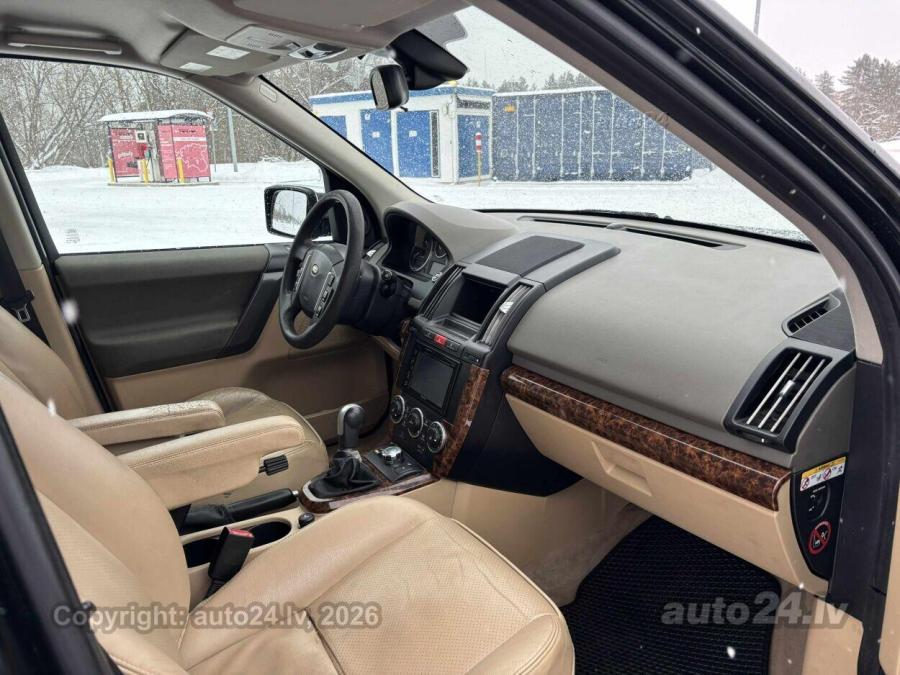 Land Rover Freelander 2007 Narva, ar dzinēja tilpumu 2.20 L un nobraukumu 266 tūkst. km par 3300 €, foto 5 vietnē AUTOMOTO.COM.LV