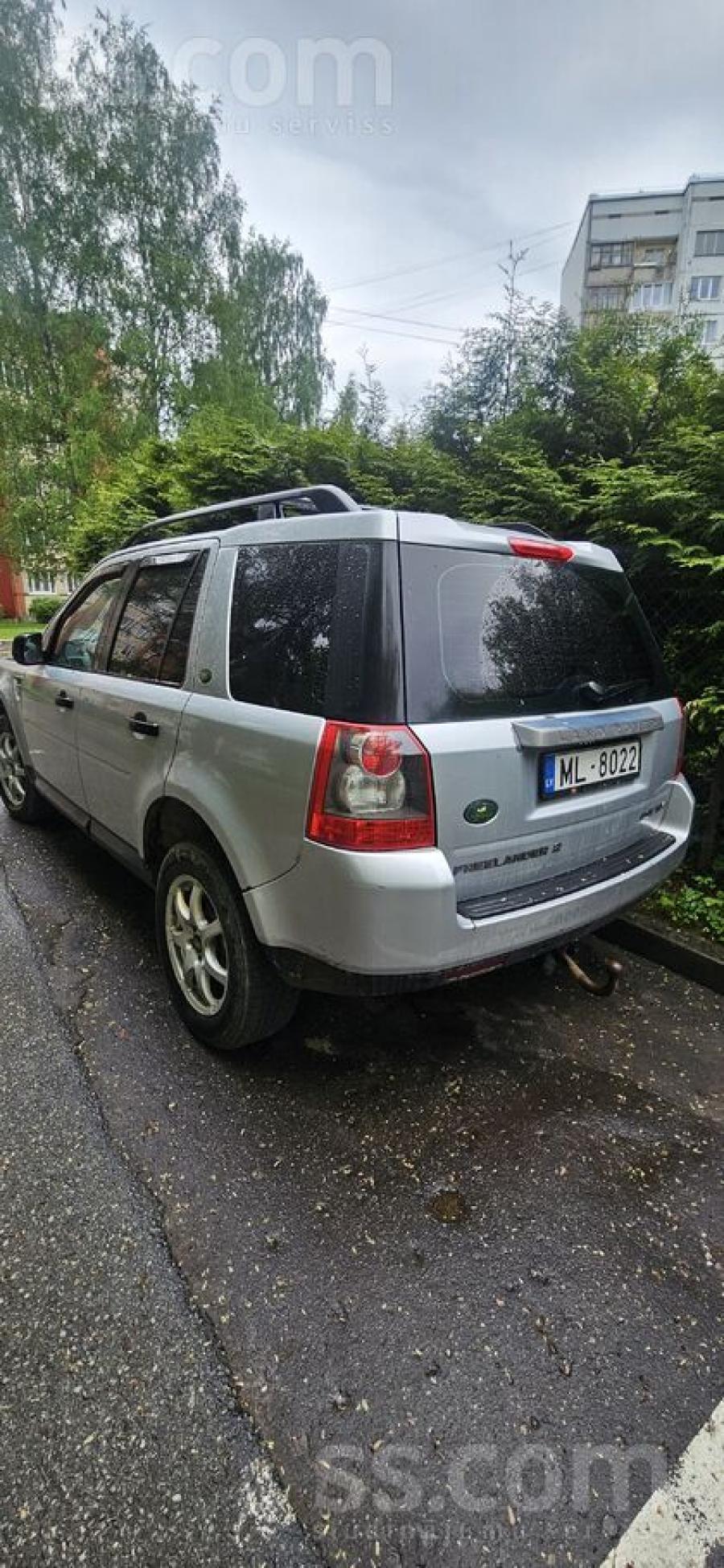 Land Rover Freelander 2007 Ogre, ar dzinēja tilpumu 2.20 L un nobraukumu 340 tūkst. km par 2860 €, foto 3 vietnē AUTOMOTO.COM.LV