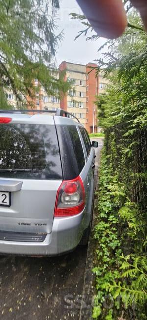 Land Rover Freelander 2007 Ogre, ar dzinēja tilpumu 2.20 L un nobraukumu 340 tūkst. km par 2860 €, foto 4 vietnē AUTOMOTO.COM.LV
