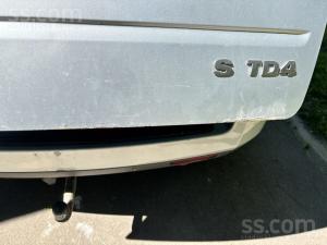 Land Rover Freelander 2007 Rīga, ar dzinēja tilpumu 2.20 L un nobraukumu 238 tūkst. km par 2430 €, foto 12 vietnē AUTOMOTO.COM.LV