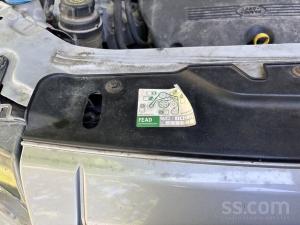 Land Rover Freelander 2007 Rīga, ar dzinēja tilpumu 2.20 L un nobraukumu 238 tūkst. km par 2430 €, foto 14 vietnē AUTOMOTO.COM.LV