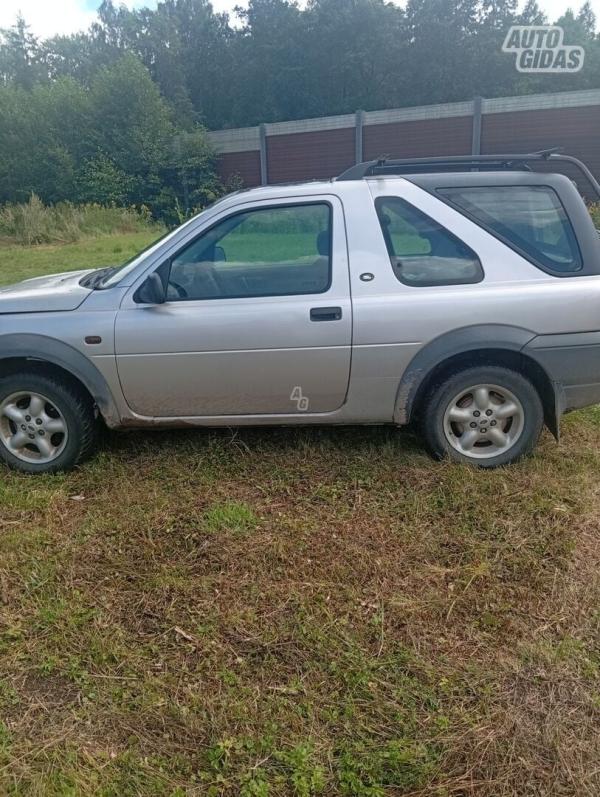 Land Rover Freelander 2007 Kazlų Rūda, ar dzinēja tilpumu 1.80 L un nobraukumu 300 tūkst. km par 700 €, foto 2 vietnē AUTOMOTO.COM.LV