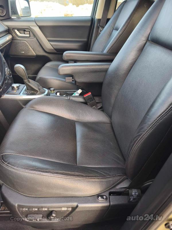 Land Rover Freelander 2008 Tallina, ar dzinēja tilpumu 2.20 L un nobraukumu 228 tūkst. km par 4900 €, foto 11 vietnē AUTOMOTO.COM.LV