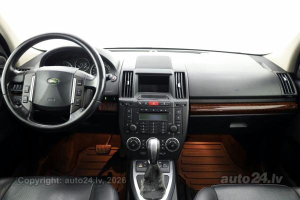 Land Rover Freelander 2008 in Tallinn, with an engine capacity of 2.20 L and mileage of 299 thousand km for 3399 €, photo 6 on AUTOMOTO.COM.LV
