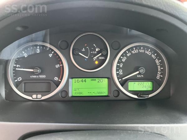 Land Rover Freelander 2011 Talsi, ar dzinēja tilpumu 2.20 L un nobraukumu 222 tūkst. km par 8500 €, foto 9 vietnē AUTOMOTO.COM.LV