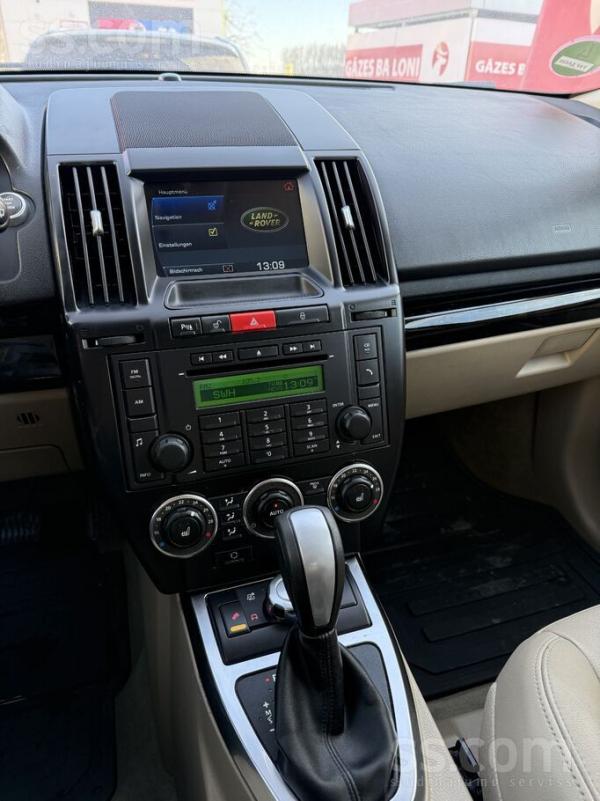 Land Rover Freelander 2012 Aizkraukle, ar dzinēja tilpumu 2.20 L un nobraukumu 232 tūkst. km par 7650 €, foto 8 vietnē AUTOMOTO.COM.LV