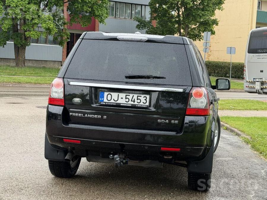 Land Rover Freelander 2012 Aizkraukle, ar dzinēja tilpumu 2.20 L un nobraukumu 232 tūkst. km par 7650 €, foto 25 vietnē AUTOMOTO.COM.LV