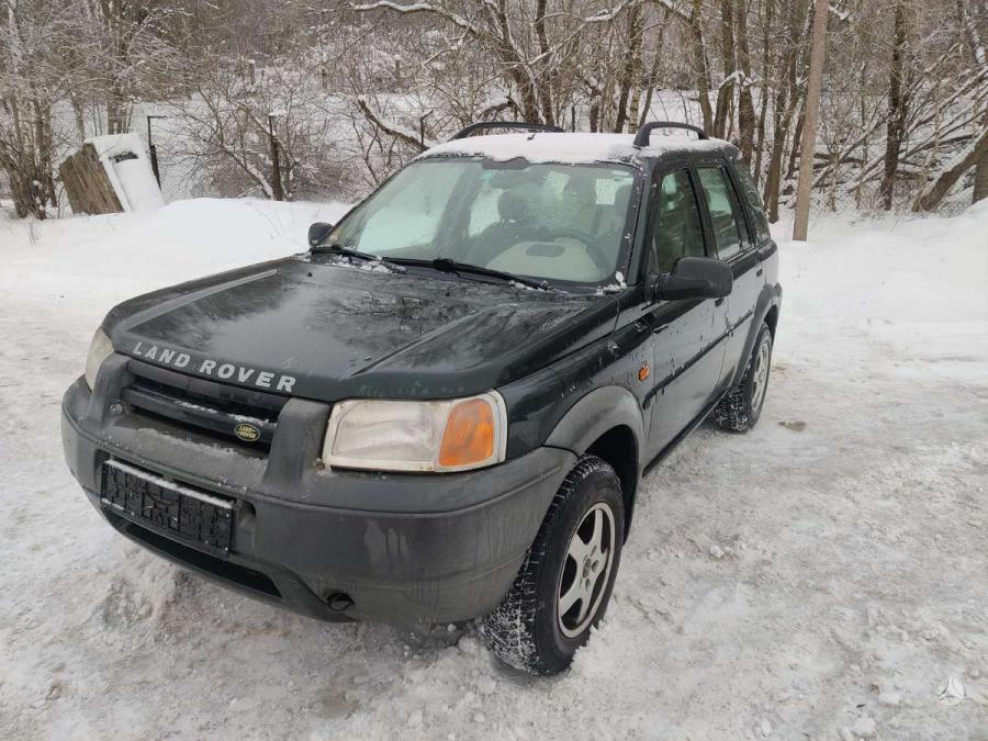Zaļš Land Rover Freelander 1998 Viļņa, ar dzinēja tilpumu 1.99 L un nobraukumu 502 tūkst. km par 1300 €, foto 1 vietnē AUTOMOTO.COM.LV