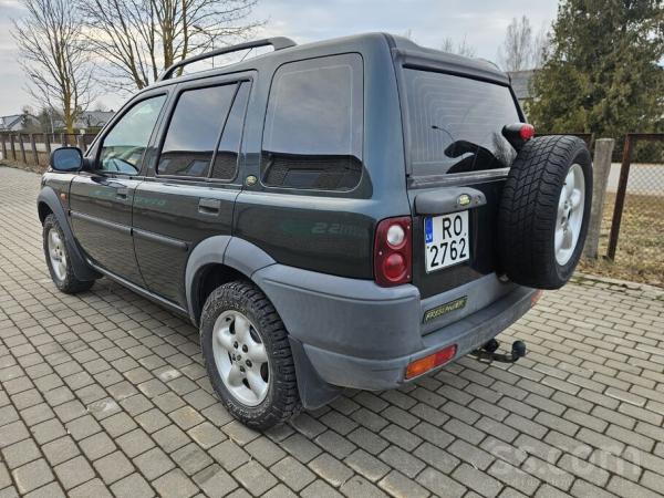 Green Land Rover Freelander 1998 in Bauska, with an engine capacity of 1.80 L and mileage of 223 thousand km for 2055 €, photo 5 on AUTOMOTO.COM.LV