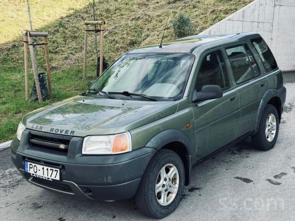 Zaļš Land Rover Freelander 2000 Rēzekne, ar dzinēja tilpumu 2.00 L un nobraukumu 320 tūkst. km par 1700 €, foto 1 vietnē AUTOMOTO.COM.LV