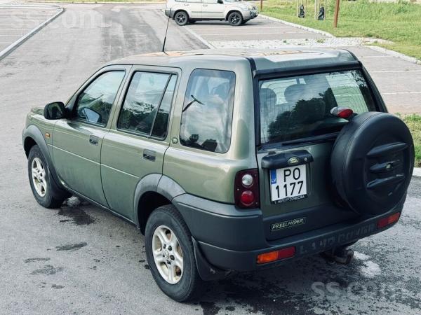 Zaļš Land Rover Freelander 2000 Rēzekne, ar dzinēja tilpumu 2.00 L un nobraukumu 320 tūkst. km par 1700 €, foto 4 vietnē AUTOMOTO.COM.LV