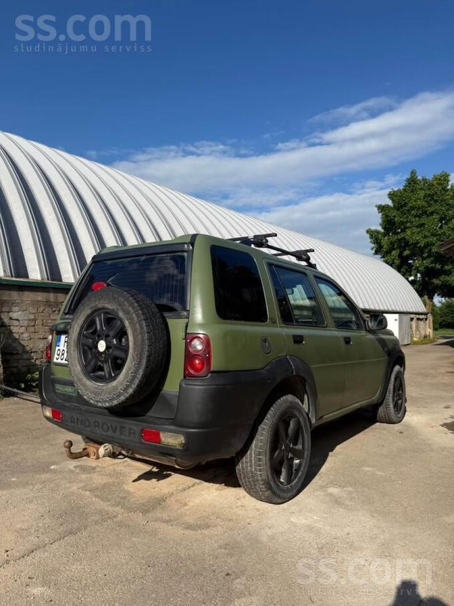 Green Land Rover Freelander 2001 in Balvi, with an engine capacity of 2.00 L and mileage of 360 thousand km for 850 €, photo 3 on AUTOMOTO.COM.LV