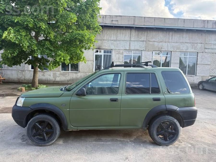 Green Land Rover Freelander 2001 in Balvi, with an engine capacity of 2.00 L and mileage of 360 thousand km for 850 €, photo 6 on AUTOMOTO.COM.LV