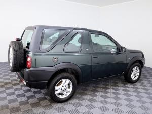 Zaļš Land Rover Freelander 2002 Tallina, ar dzinēja tilpumu 1.80 L un nobraukumu 159 tūkst. km par 1199 €, foto 4 vietnē AUTOMOTO.COM.LV