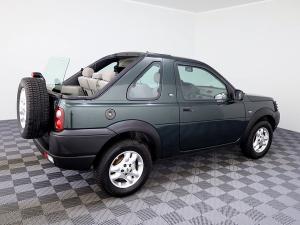 Zaļš Land Rover Freelander 2002 Tallina, ar dzinēja tilpumu 1.80 L un nobraukumu 159 tūkst. km par 1199 €, foto 7 vietnē AUTOMOTO.COM.LV