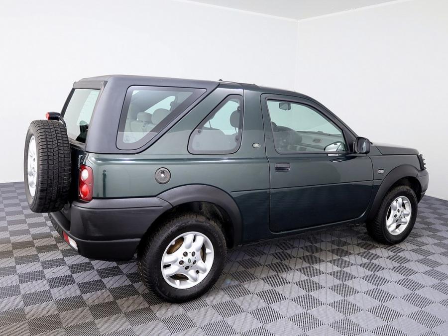 Zaļš Land Rover Freelander 2002 Tallina, ar dzinēja tilpumu 1.80 L un nobraukumu 159 tūkst. km par 1199 €, foto 13 vietnē AUTOMOTO.COM.LV