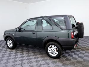Zaļš Land Rover Freelander 2002 Tallina, ar dzinēja tilpumu 1.80 L un nobraukumu 159 tūkst. km par 1199 €, foto 14 vietnē AUTOMOTO.COM.LV