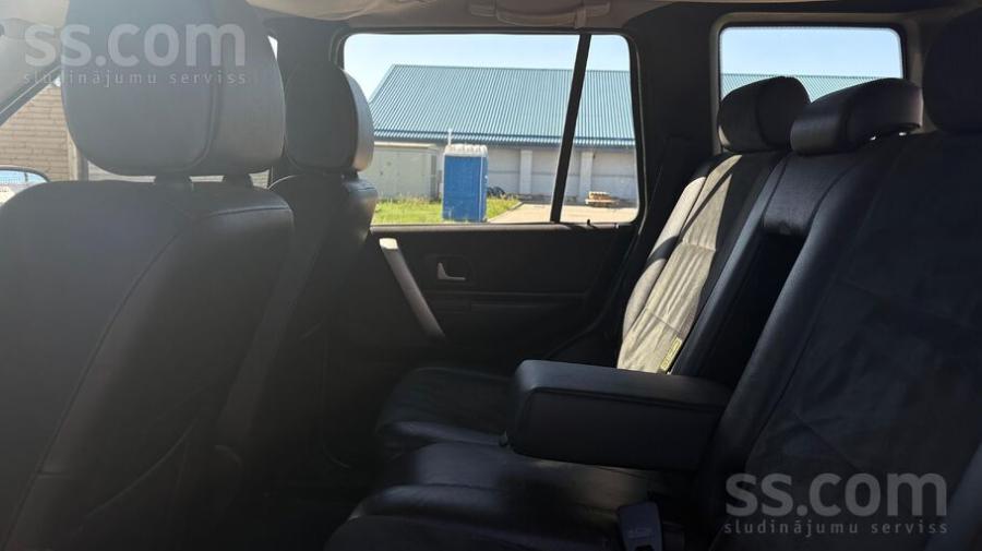 Green Land Rover Freelander 2003 in Liepaja, with an engine capacity of 2.00 L and mileage of 382 thousand km for 2450 €, photo 18 on AUTOMOTO.COM.LV