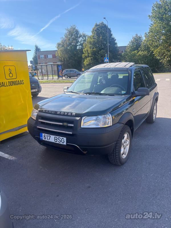 Zaļš Land Rover Freelander 2003 Tallina, ar dzinēja tilpumu 2.00 L un nobraukumu 218 tūkst. km par 2299 €, foto 1 vietnē AUTOMOTO.COM.LV
