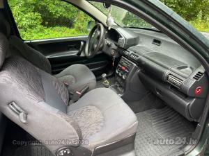 Zaļš Land Rover Freelander 2003 Tallina, ar dzinēja tilpumu 2.00 L un nobraukumu 218 tūkst. km par 2299 €, foto 7 vietnē AUTOMOTO.COM.LV