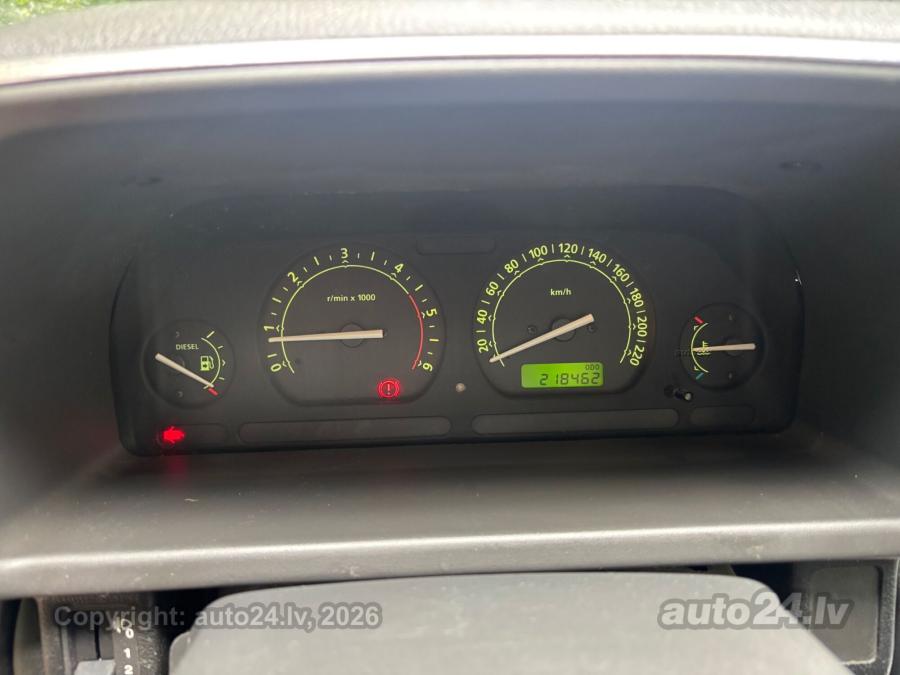 Zaļš Land Rover Freelander 2003 Tallina, ar dzinēja tilpumu 2.00 L un nobraukumu 218 tūkst. km par 2299 €, foto 13 vietnē AUTOMOTO.COM.LV