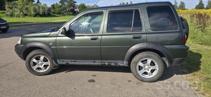 Zaļš Land Rover Freelander 2004 Jēkabpils, ar dzinēja tilpumu 2.00 L un nobraukumu 370 tūkst. km par 3099 €, foto 6 vietnē AUTOMOTO.COM.LV