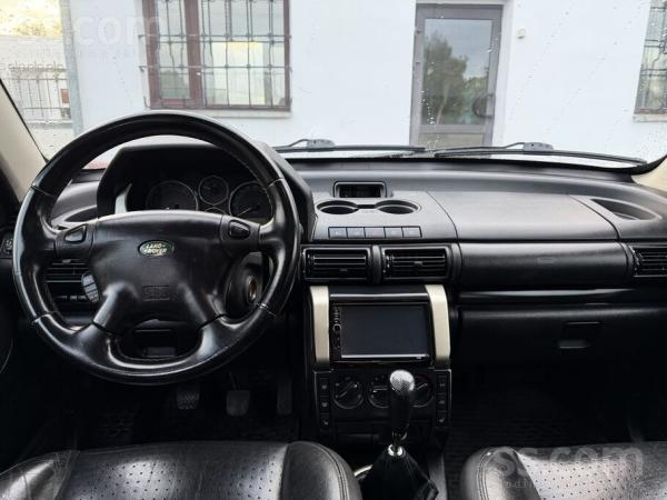 Zaļš Land Rover Freelander 2004 Rīga, ar dzinēja tilpumu 2.00 L un nobraukumu 294 tūkst. km par 2350 €, foto 11 vietnē AUTOMOTO.COM.LV