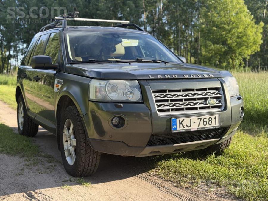 Green Land Rover Freelander 2007 in Riga, with an engine capacity of 2.20 L and mileage of 365 thousand km for 3600 €, photo 1 on AUTOMOTO.COM.LV