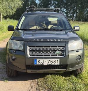 Green Land Rover Freelander 2007 in Riga, with an engine capacity of 2.20 L and mileage of 365 thousand km for 3600 €, photo 3 on AUTOMOTO.COM.LV